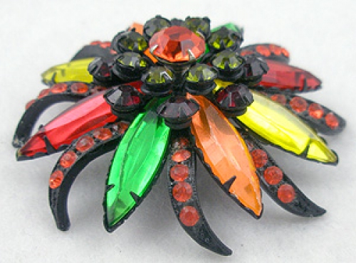 Colorful Japanned Brooch - Garden Party Collection Vintage Jewelry