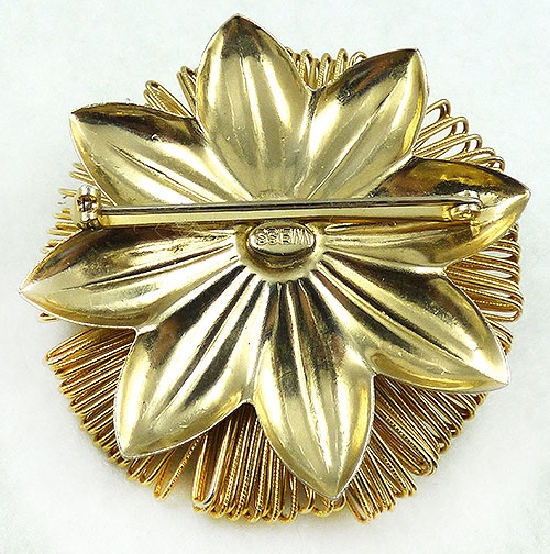 Weiss Gold Wire Flower Brooch - Garden Party Collection Vintage Jewelry