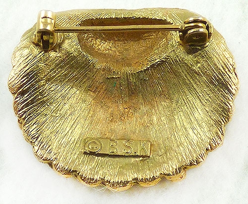 BSK Gold Tone Clam Shell Brooch - Garden Party Collection Vintage Jewelry